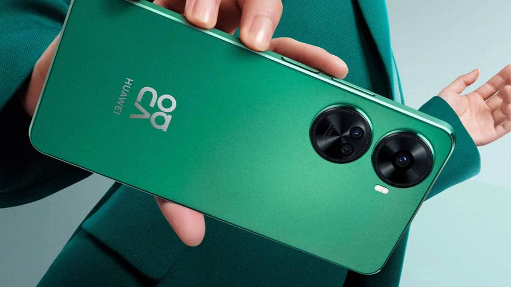 Motorola Edge 50 Neo vs. Huawei nova 12i: 50MP Cameras, 5000mAh Battery!